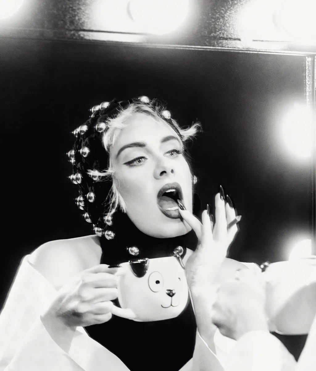 An interview with THE FACE's cover star Adele - The Face