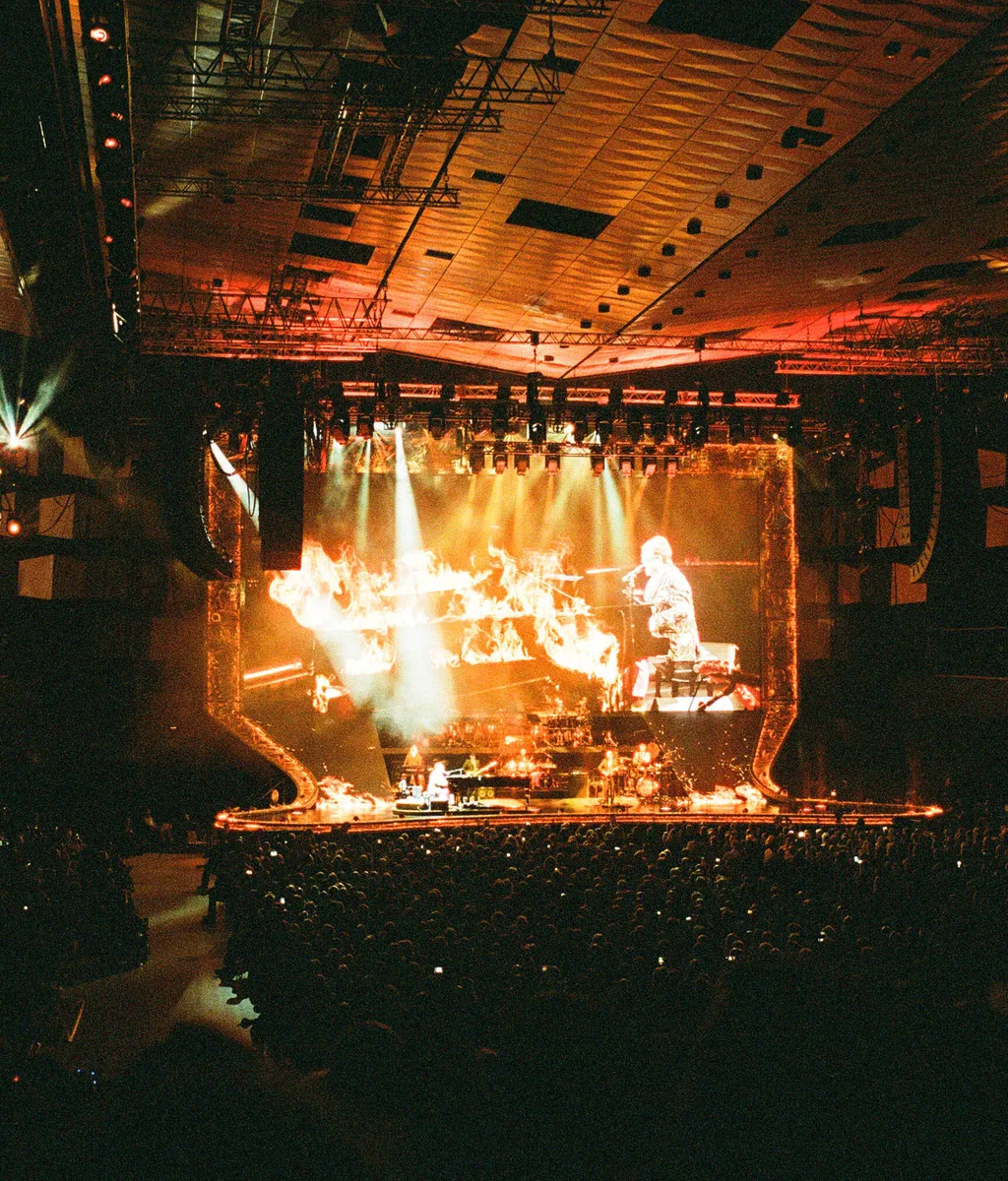 Review: Elton John in Vienna - The Face