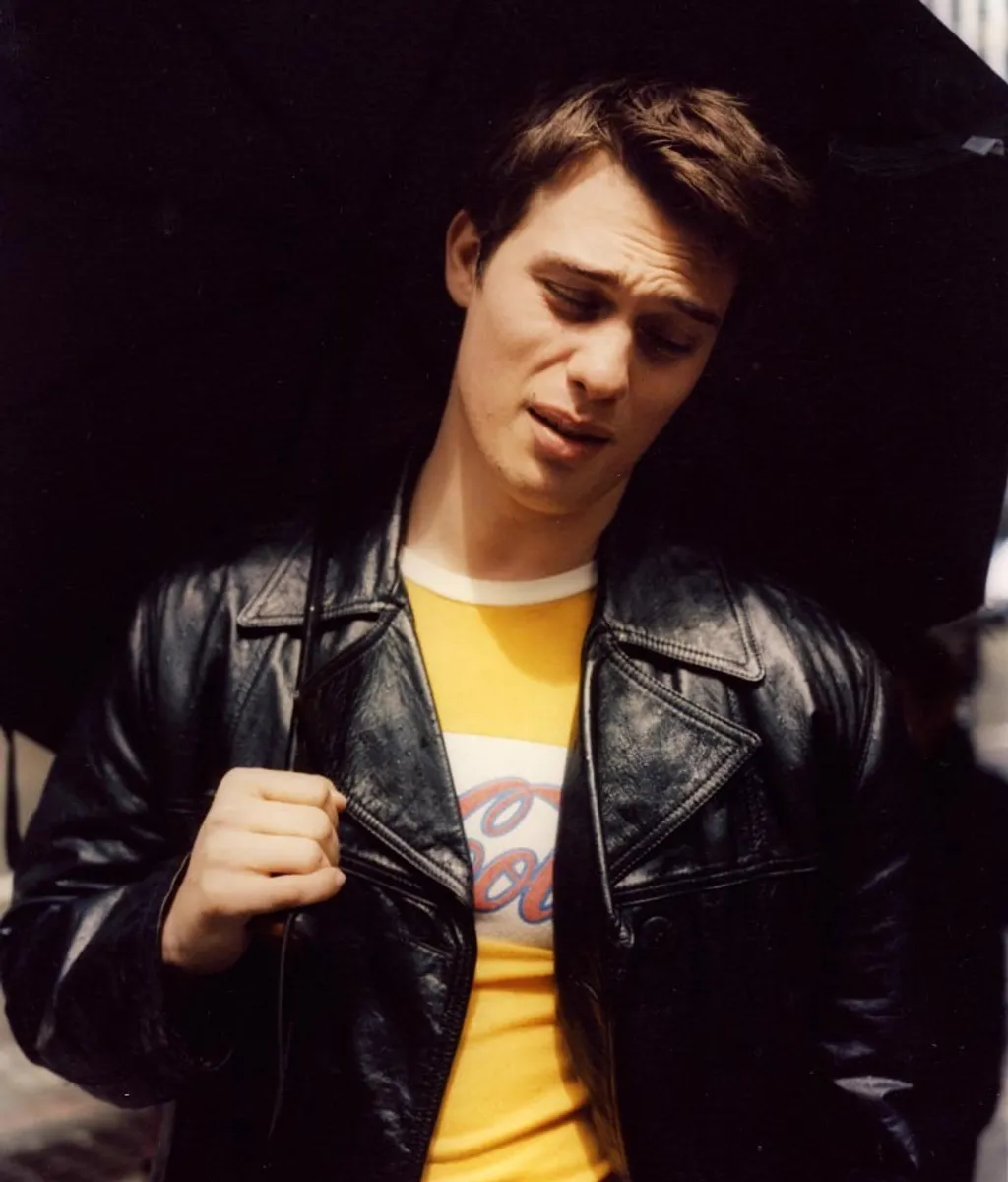 How Nicholas Galitzine got into the mind of an addict - The Face