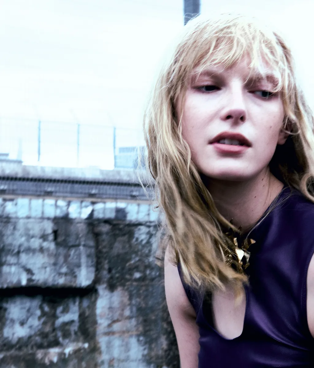 Mind, body, soul... and Alex Consani! - The Face