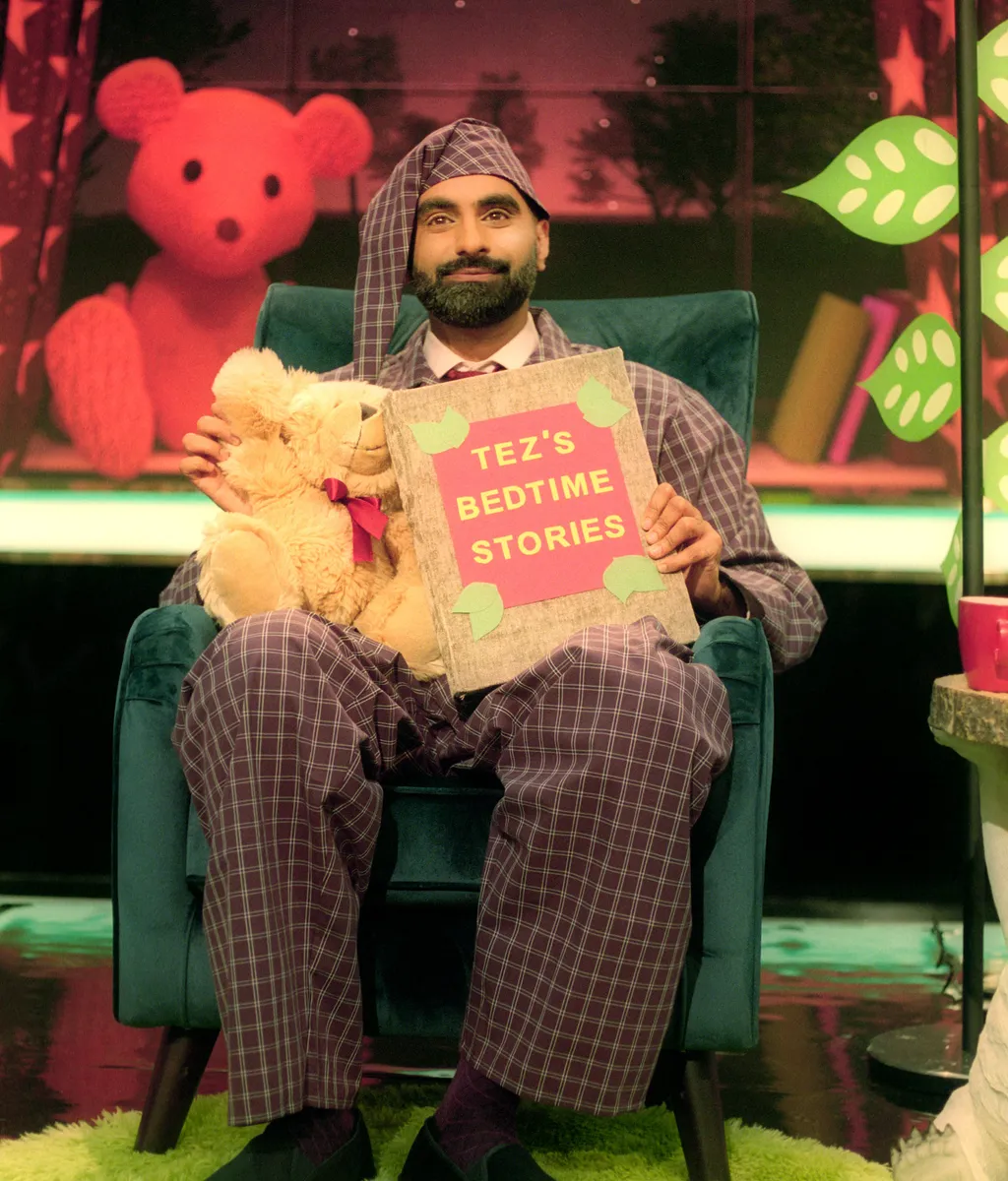 The Tez O’Clock Show sticks two fingers up at political… - The Face